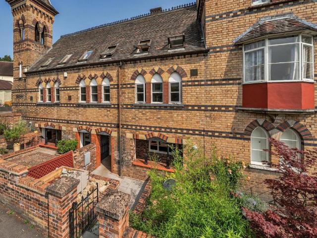3 bedroom house for sale