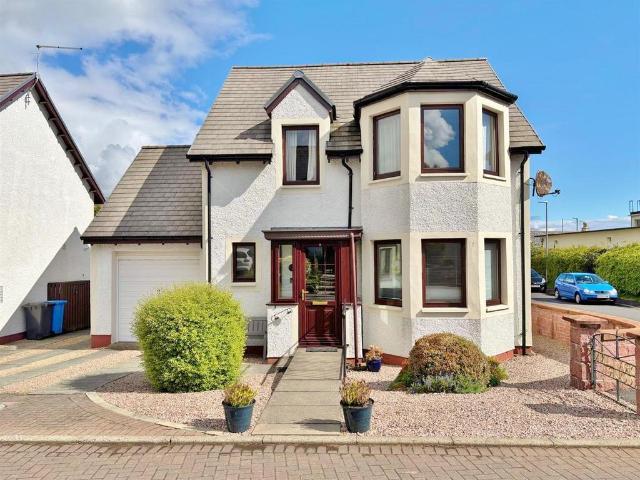 3 bedroom house for sale