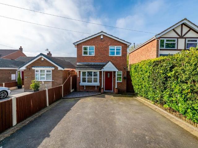 3 bedroom detached house for sale
