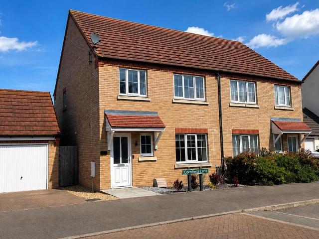3 bedroom semi detached house for sale