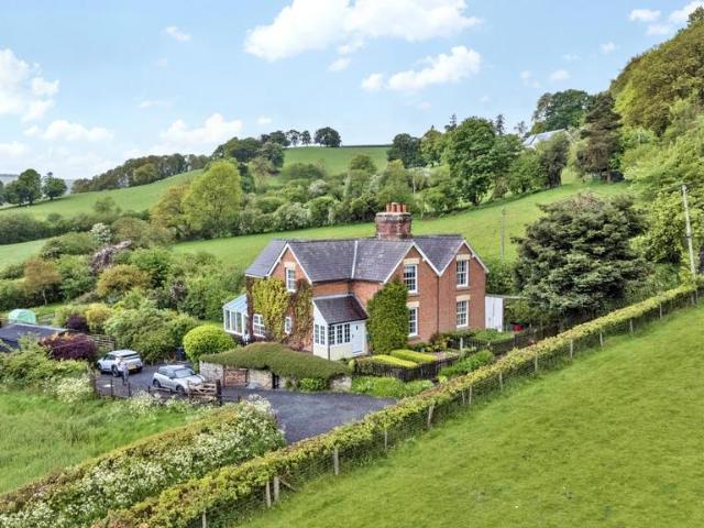 3 bedroom house for sale