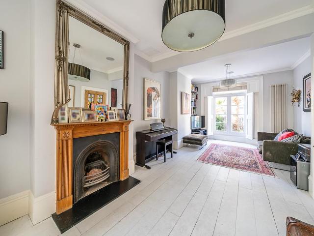 3 bedroom house for sale