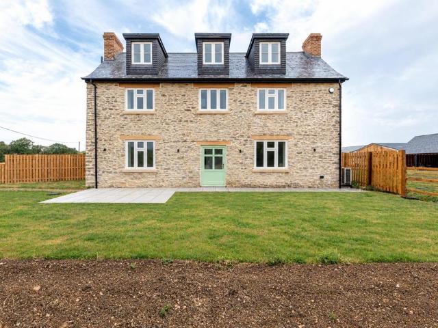 3 bedroom house for sale