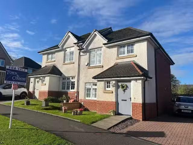 3 bedroom house for sale, Faulds Drive Woodilee, Kirkintilloch.