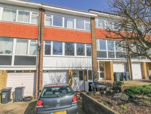 3 Bedroom House For Sale In Croydon