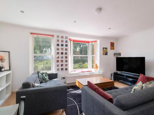 3 bedroom house for sale in Boundary Street, London, E2