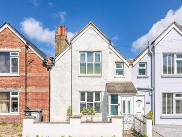 3 Bedroom House For Sale In Bournemouth, Dorset
