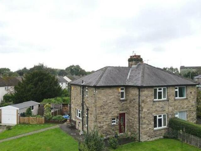 3 Bedroom House For Sale In Bollington
