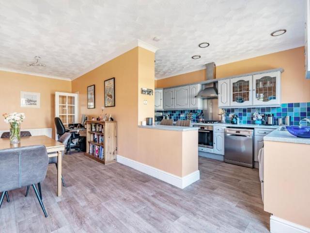 3 bedroom house for sale in Bonchurch Road, Southsea, PO4