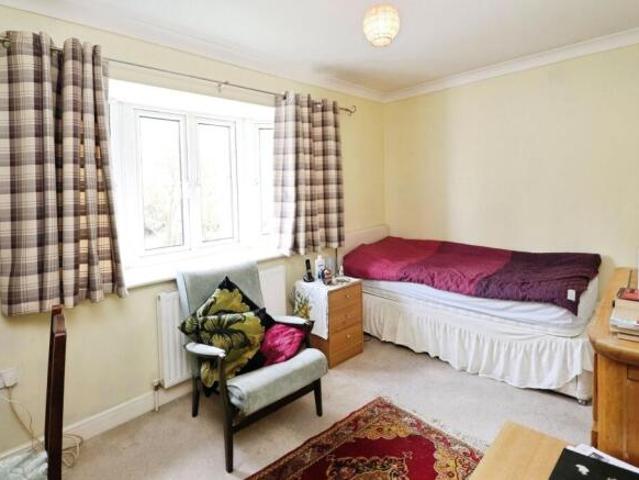 3 bedroom house for sale in Badgers Walk, Bournemouth, BH10