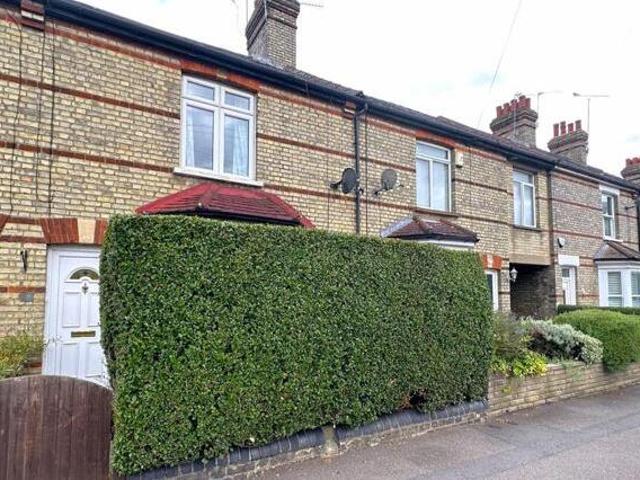 3 Bedroom House For Sale In Barnet