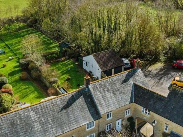 3 Bedroom House For Sale In Beaminster