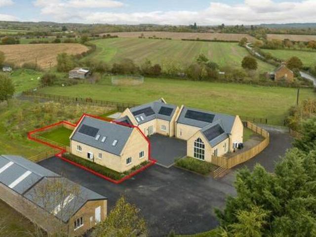 3 Bedroom House For Sale In Butlers Marston
