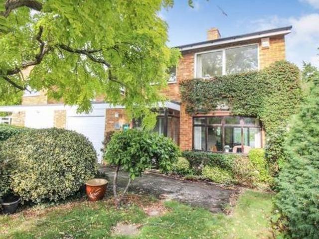 3 bedroom house for sale in Burcott Lane Bierton HP22