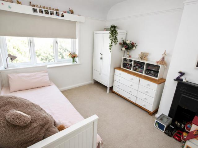 3 bedroom semi detached house for sale in Grasmere Avenue, Tilehurst, Reading, RG30