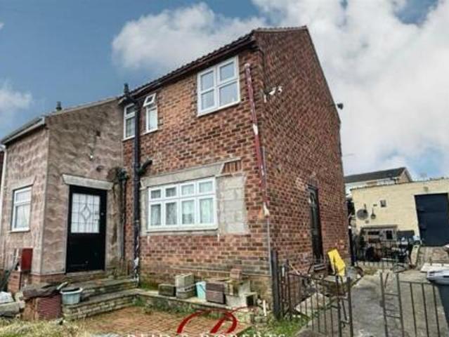 3 Bedroom House For Sale In Greenfield