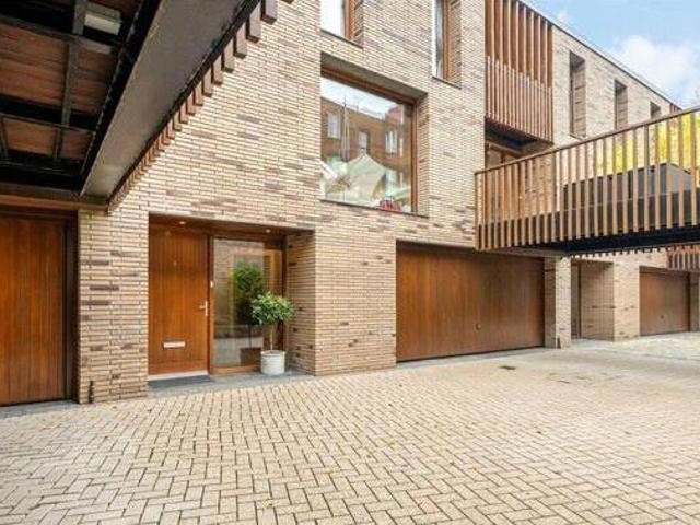 3 Bedroom House For Sale In Dowanhill