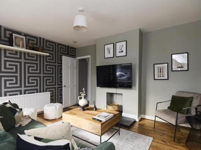 3 Bedroom House For Sale In Dagenham