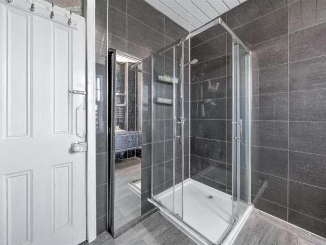3 bedroom house for sale in Dunkeld Road, Dagenham, RM8