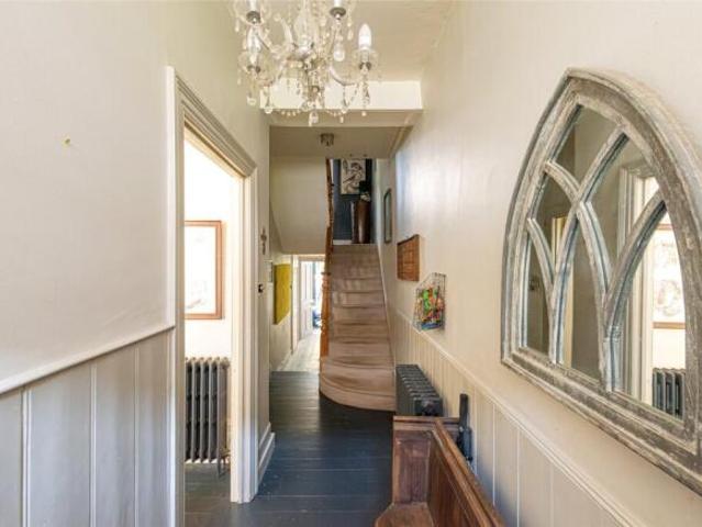 3 bedroom house for sale in Eburne Road, Islington, London, N7