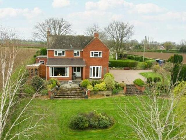 3 Bedroom House For Sale In Ford