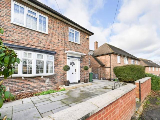 3 Bedroom House for Sale in Friday Hill West