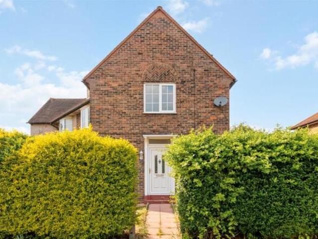 3 bedroom house for sale in Furness Road, Morden, SM4