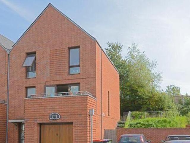 3 Bedroom House For Sale In Ketley, Telford