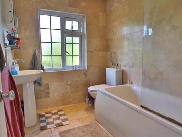 3 bedroom house for sale in Kirkstone Drive, Worcester, WR4