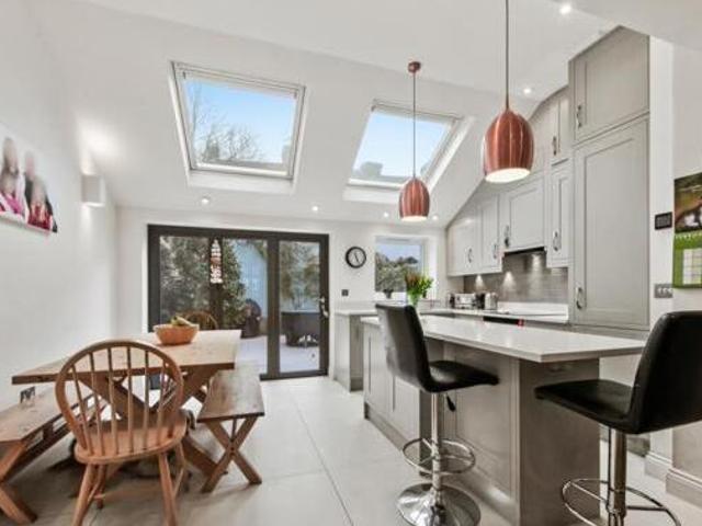 3 Bedroom House For Sale In Hanwell
