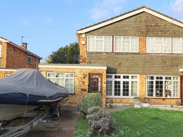 3 Bedroom House For Sale In Harmondsworth