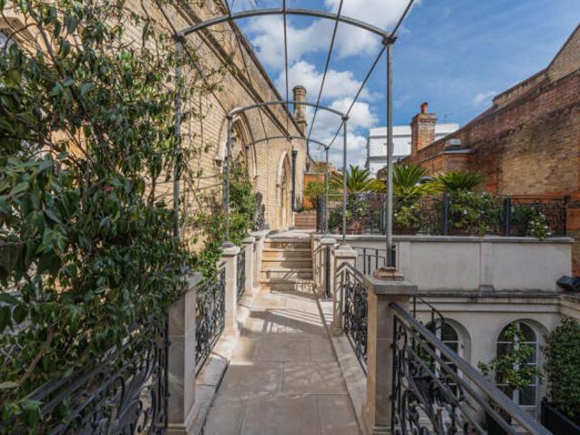 3 bedroom house for sale in Hasting House, Walton Street, Knightsbridge, United Kingdom, SW3