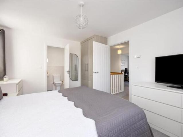 3 bedroom house for sale in Impatiens Place, BN13