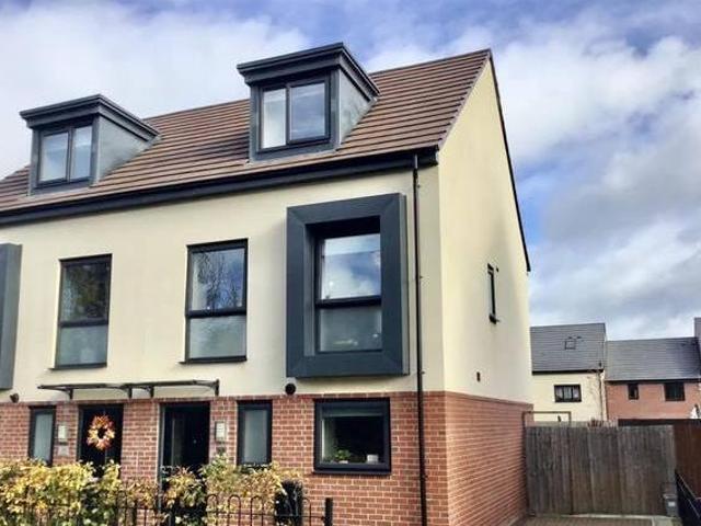 3 bedroom house for sale in Jockey Road Donnington Telford TF2 7SH TF2