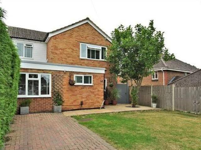 3 bedroom house for sale in Old Road Rowtown KT15