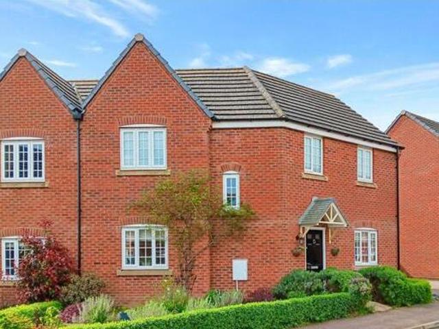 3 Bedroom House For Sale In Oundle, Peterborough
