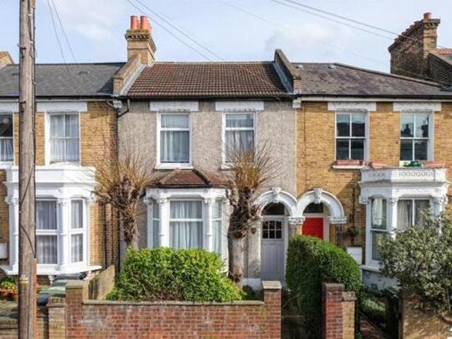 3 Bedroom House For Sale In London