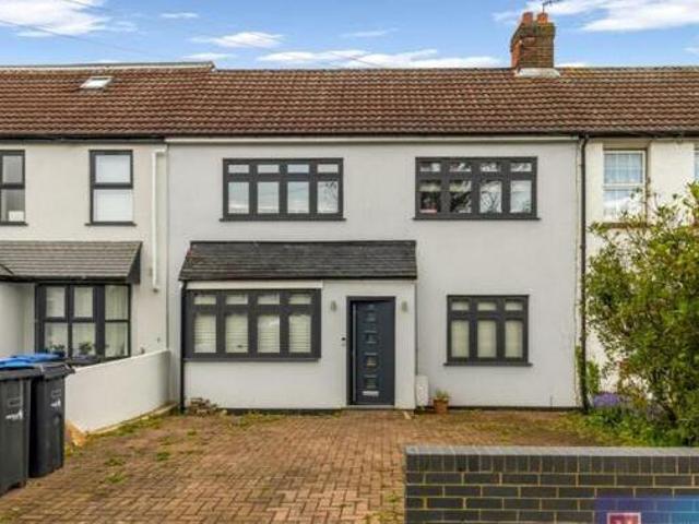 3 Bedroom House For Sale In London