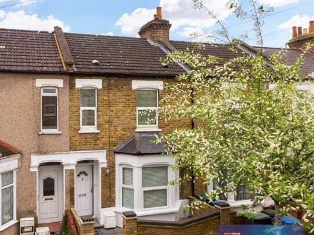 3 Bedroom House For Sale In London