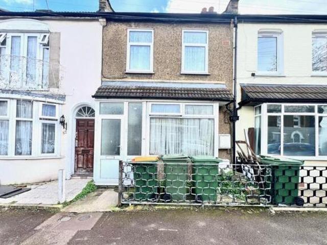 3 Bedroom House For Sale In London