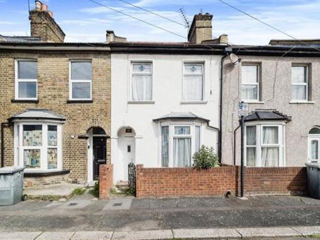 3 Bedroom House For Sale In London