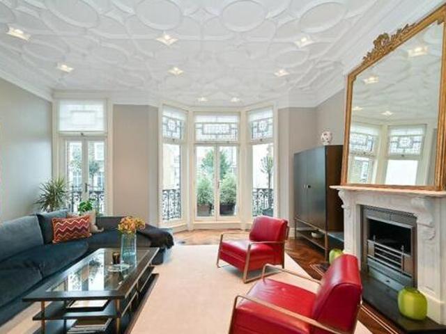 3 Bedroom House For Sale In London