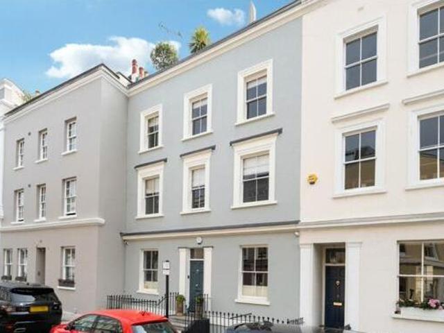 3 Bedroom House For Sale In London