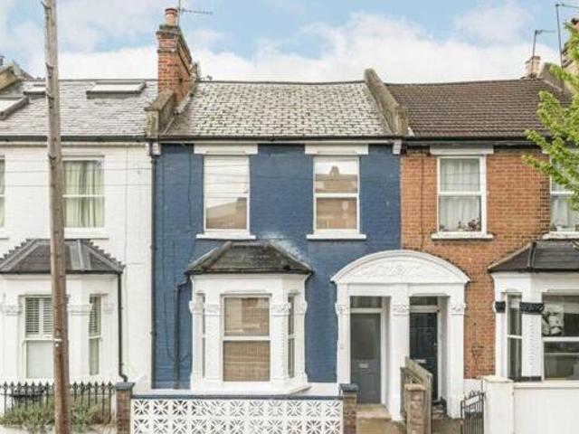 3 Bedroom House For Sale In London