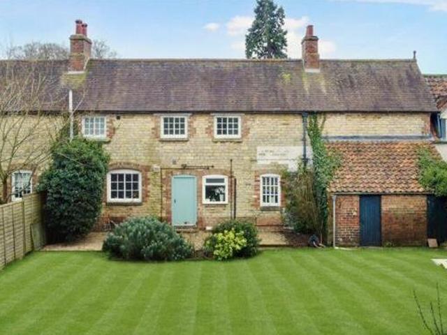 3 Bedroom House For Sale In Leadenham