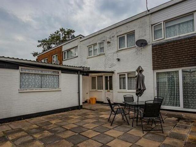 3 Bedroom House For Sale In Llanedeyrn