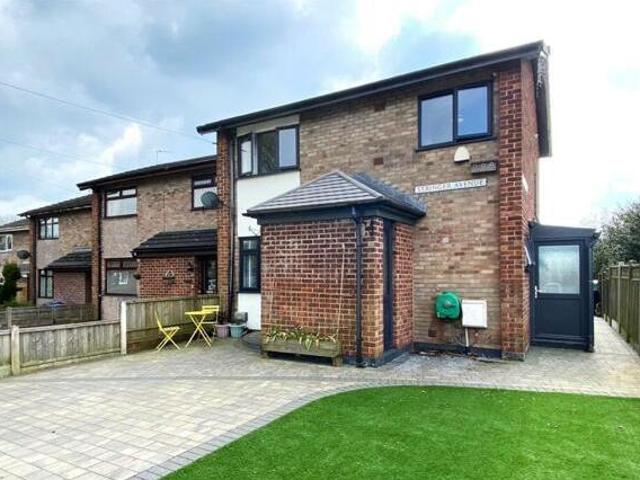 3 Bedroom House For Sale In Mottram