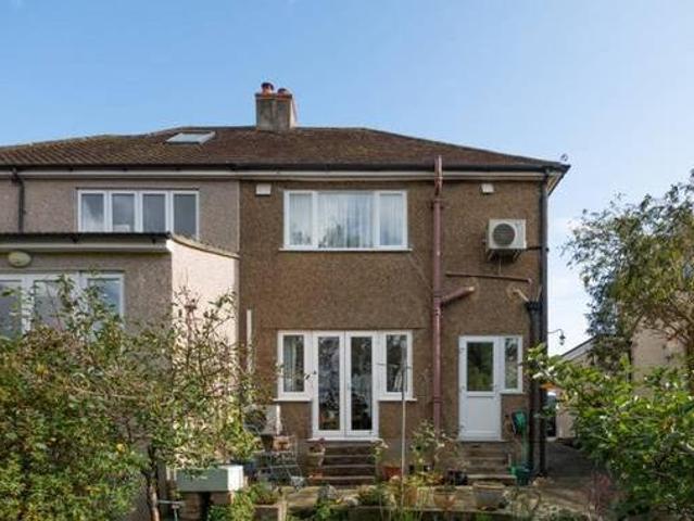 3 bedroom house for sale in Mount Drive Park Street St Albans AL2
