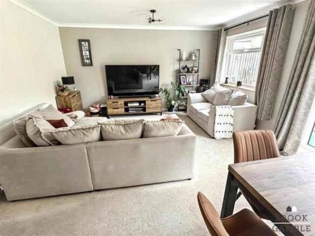 3 bedroom house for sale in Maywood Avenue, Eastbourne, BN22