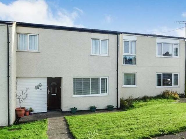 3 bedroom house for sale in Maes Cynbryd Llanddulas LL22